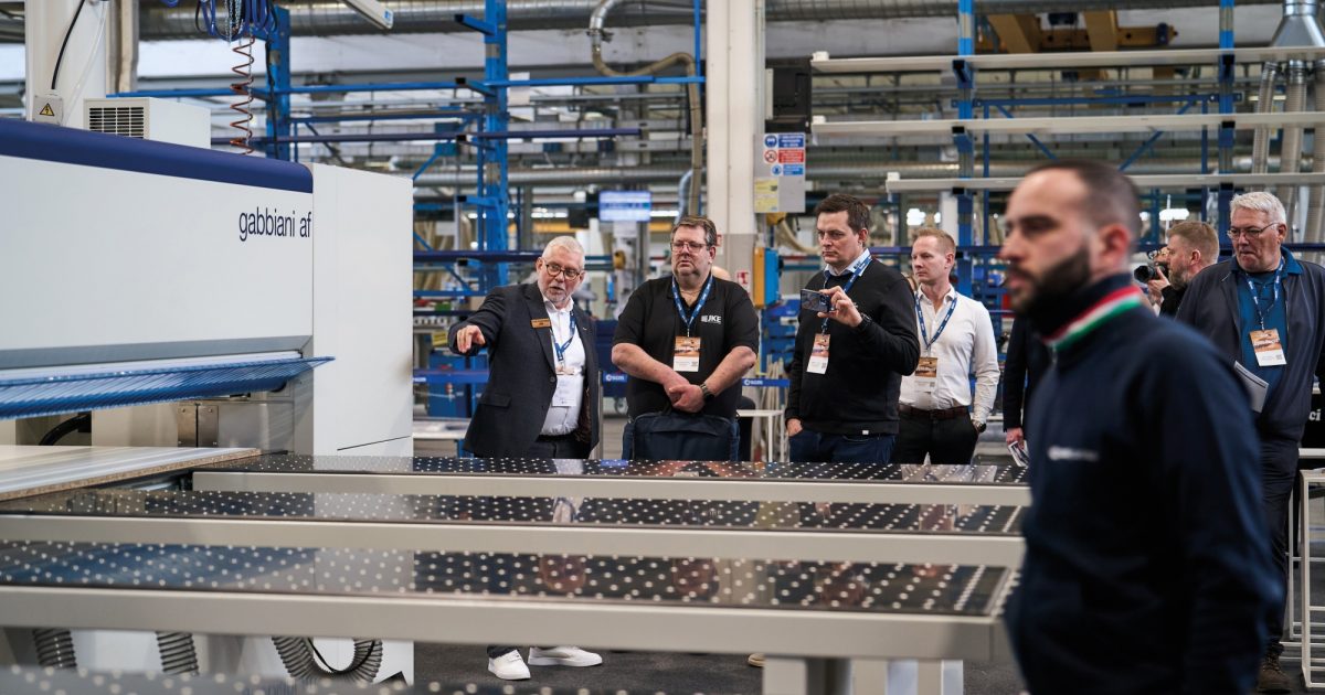 Greater efficiency with the gabbiani… | Furniture & Joinery Production